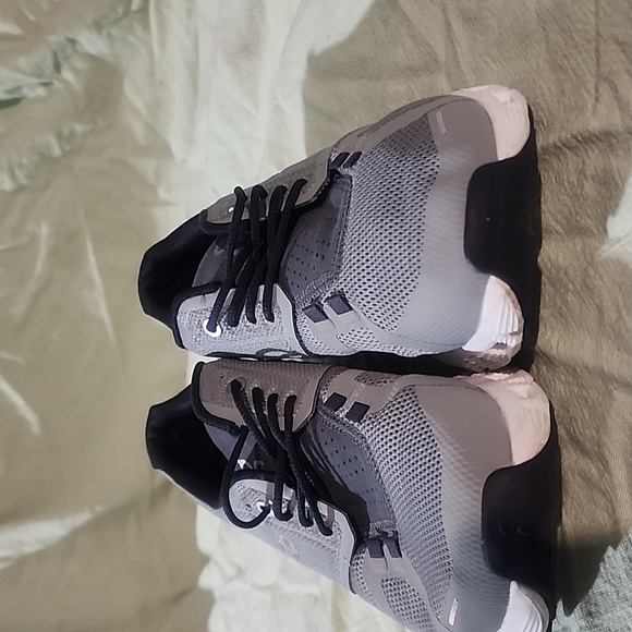 On Running | Shoes | Onclouds Womens 75 | Poshmark